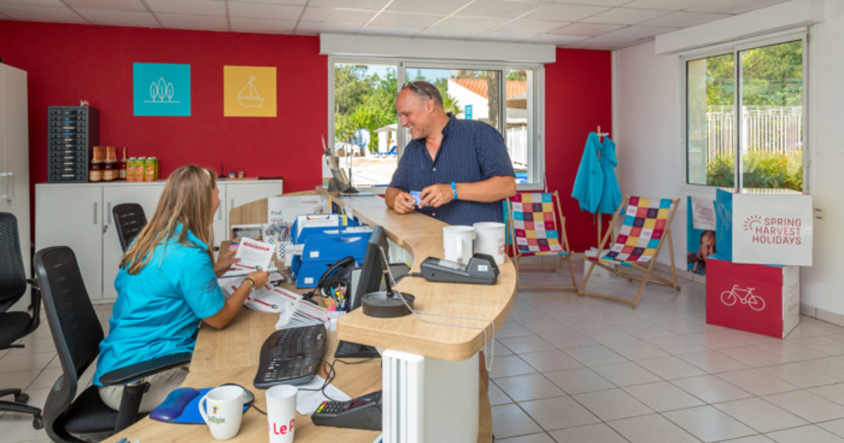 Spring Harvest Holidays | Volunteering